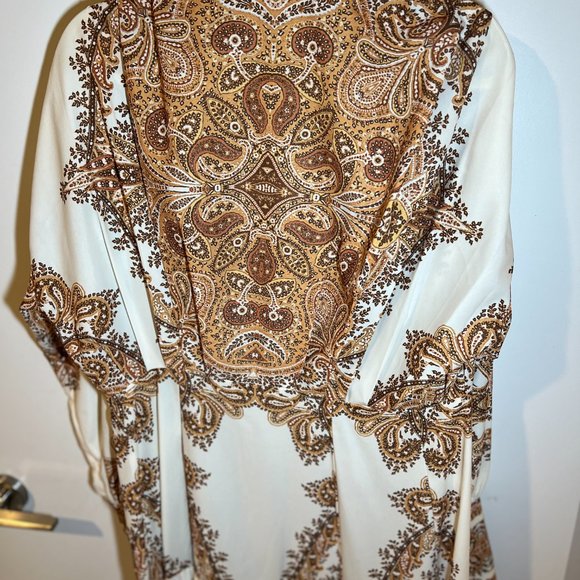 Athina | Dresses | Runwayinspired Athina Dress Vintage Paisley Print ...